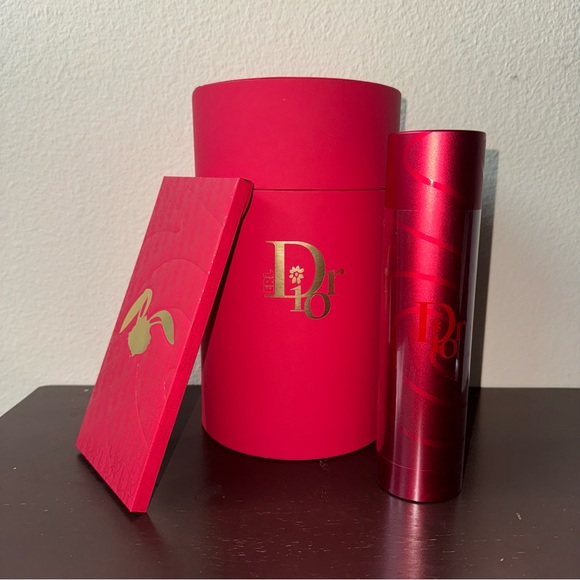 Dior | Accents | Dior X Erl Men 223 Year Of Rabbit Premium Red Packet ...